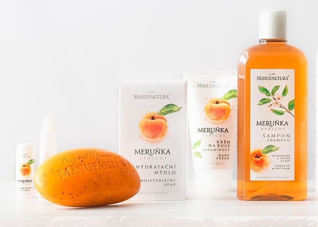 Manufaktura Hydratační & zvětšující balzám na rty Meruňka